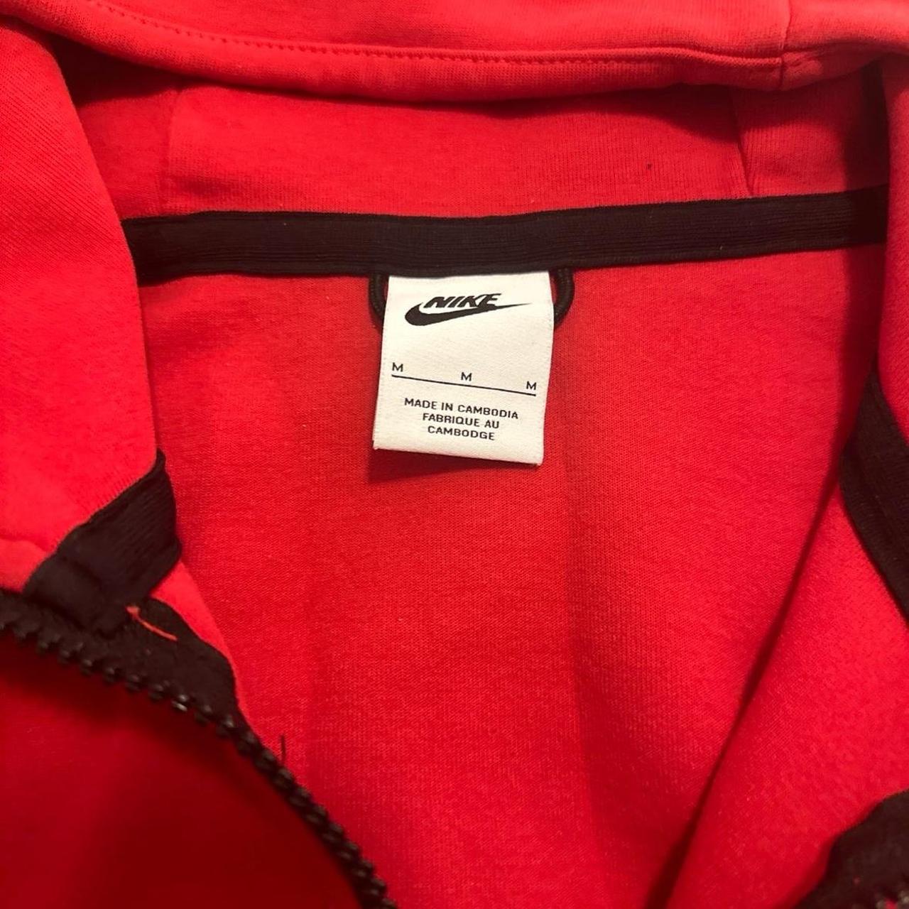 Nike red tech - Depop