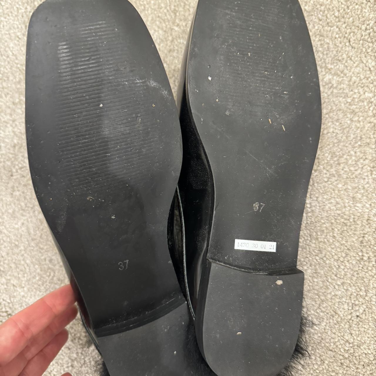 Black SENSO leather fluffy loafer slides Size... | Depop