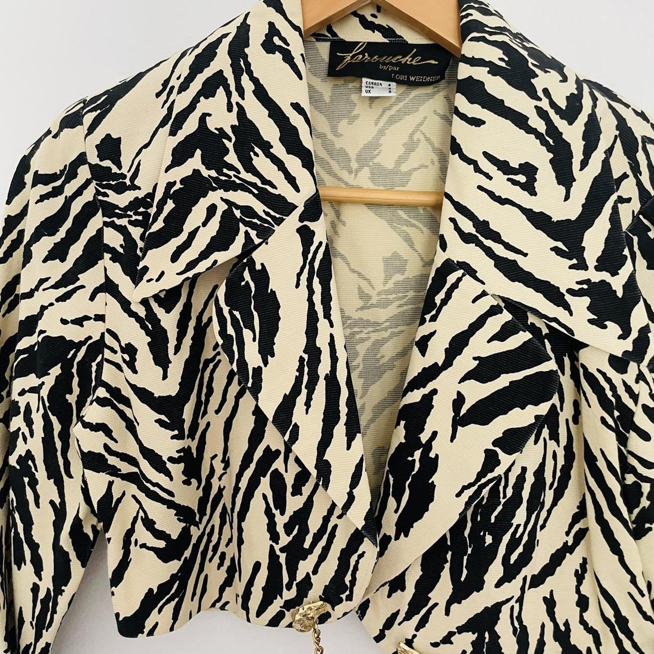 Farouche by Par Lori Weidner Vintage Pattern... - Depop