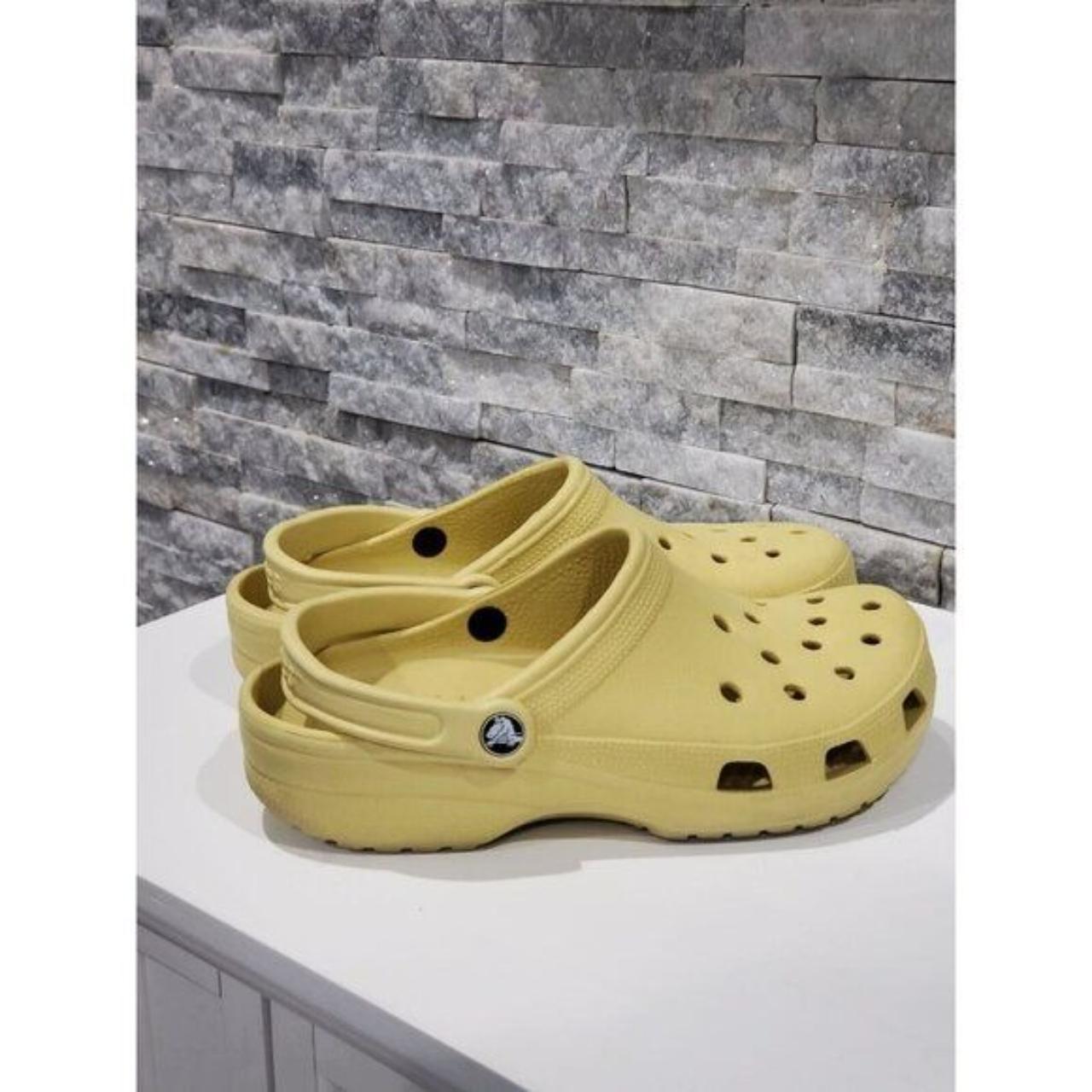 CROCS UNISEX SHOES COLOR BEIGE SIZE M9 W11 *WEIGHT... - Depop