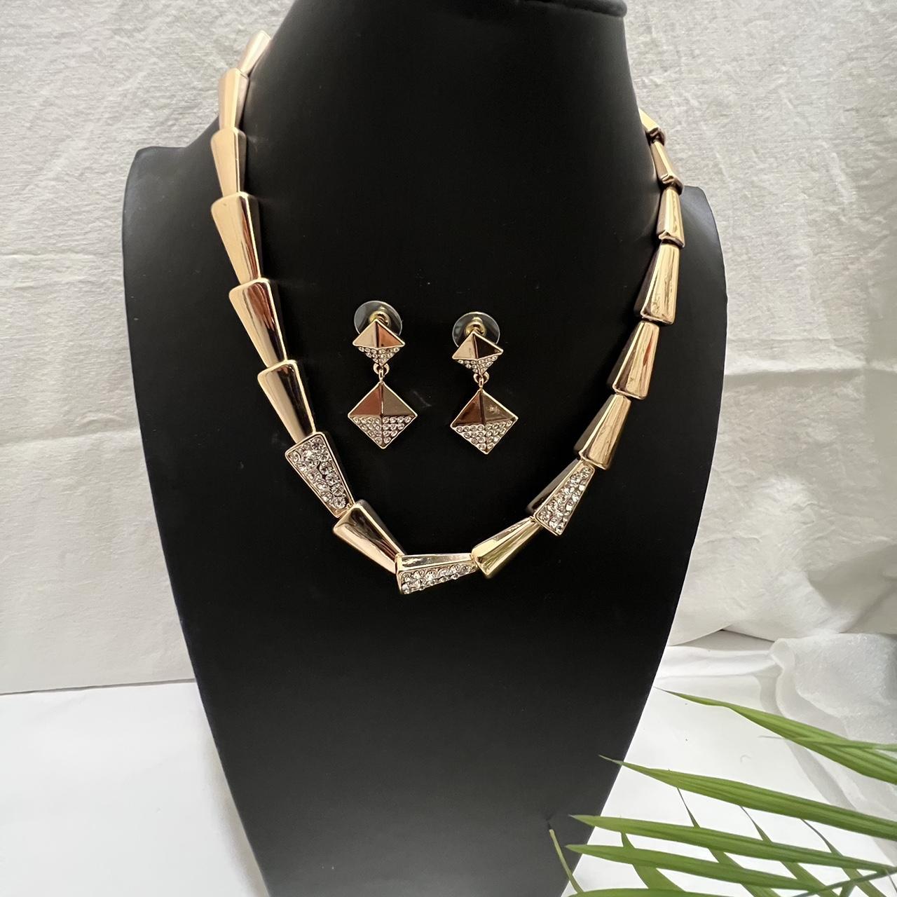 Evil ace and earrings. Beautiful and wouldn’t wash out - Depop