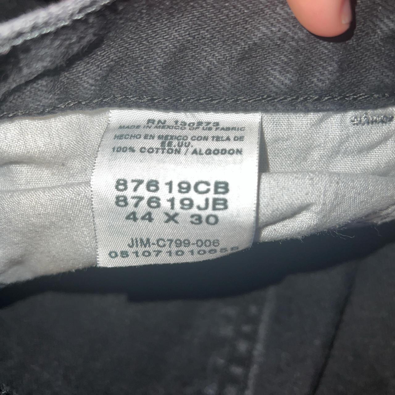 Baggy black rustler jeenz W44x30 - Depop