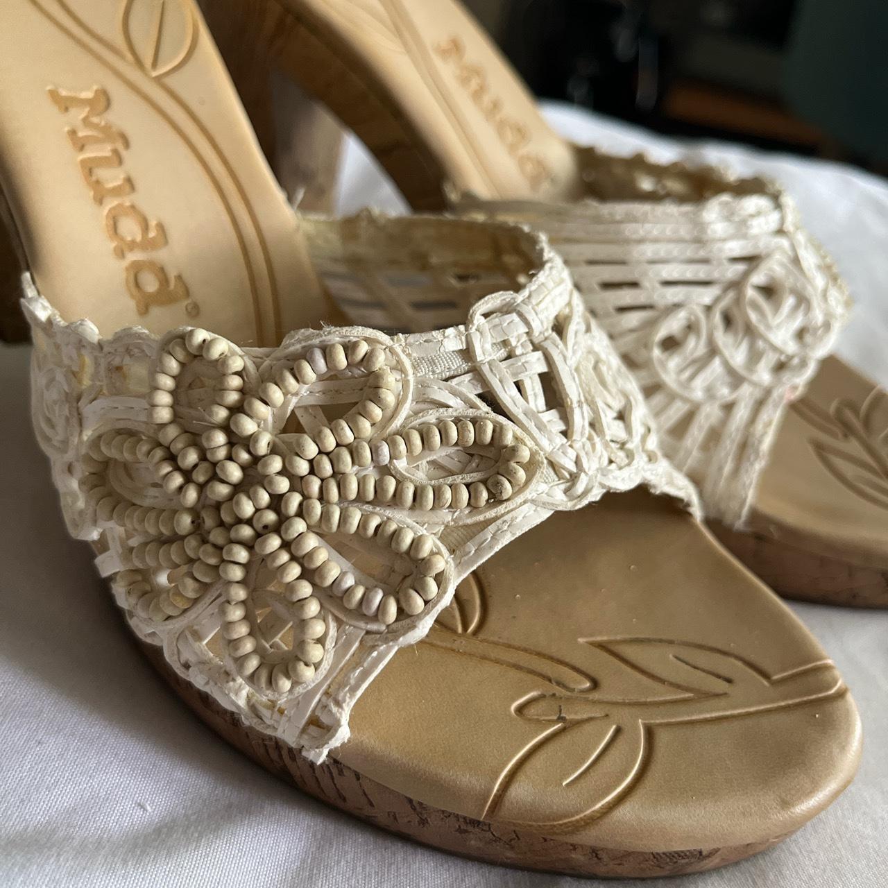 Mudd Clothing Women's Tan and Cream Mules | Depop