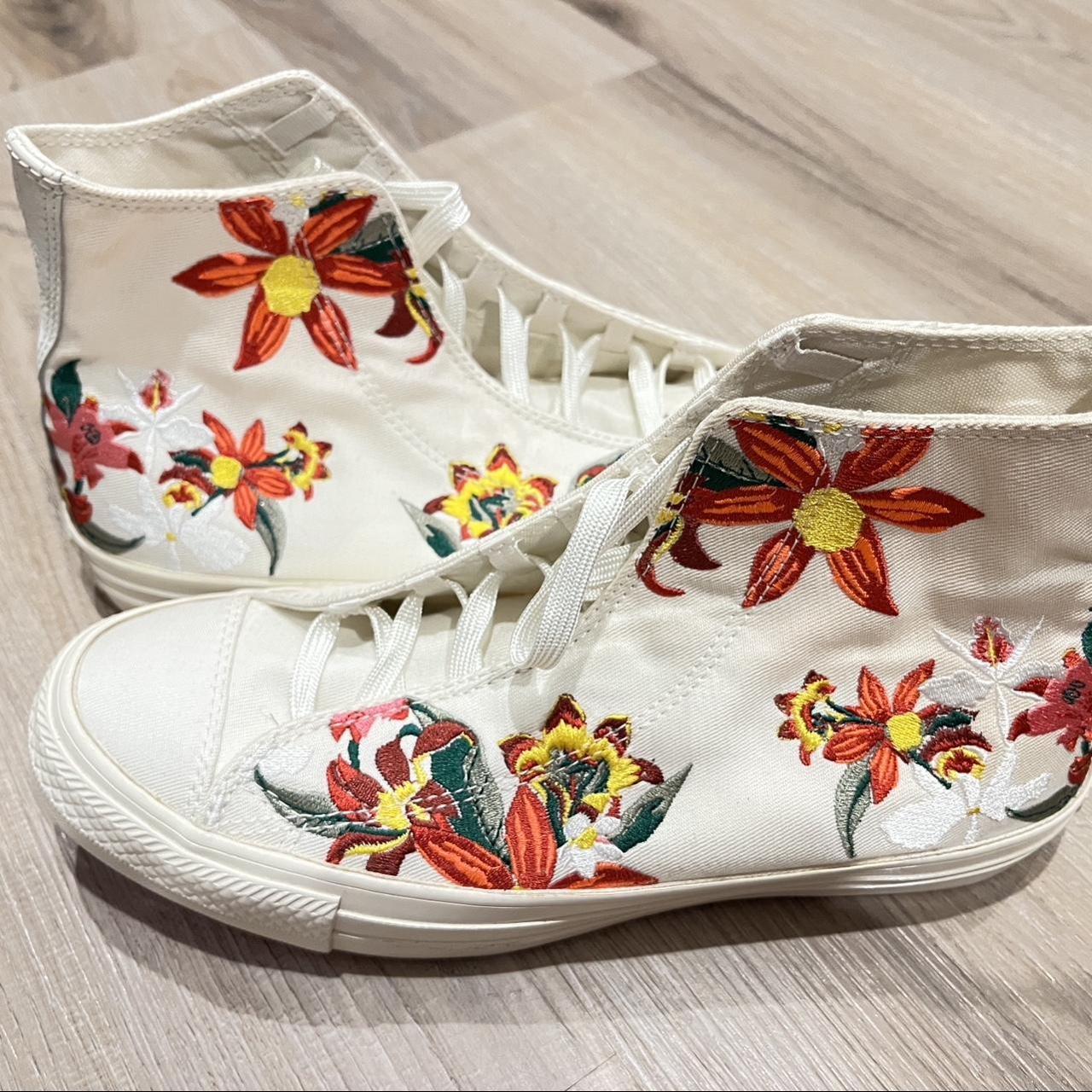 Converse Hi top Floral Design Limited Edition Never... - Depop