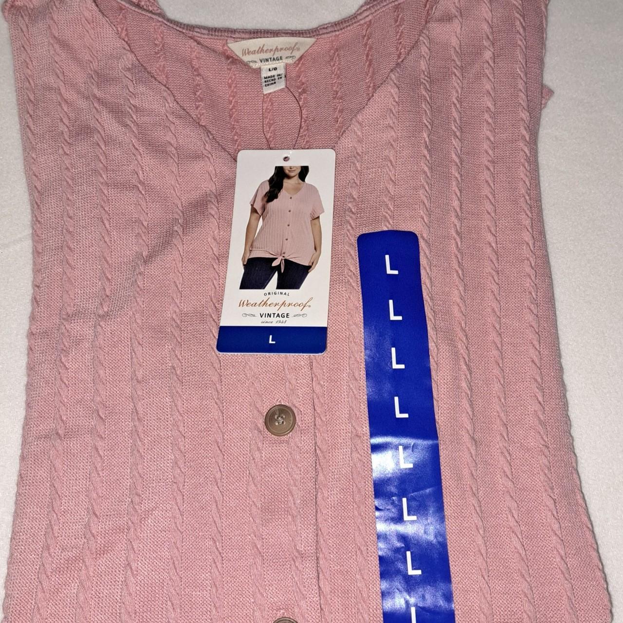 Woman's weatherproof top. - Depop