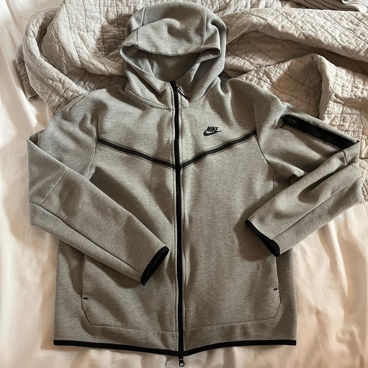 Grey Nike Tech Jacket Fleece Tracksuit Size L, could... - Depop