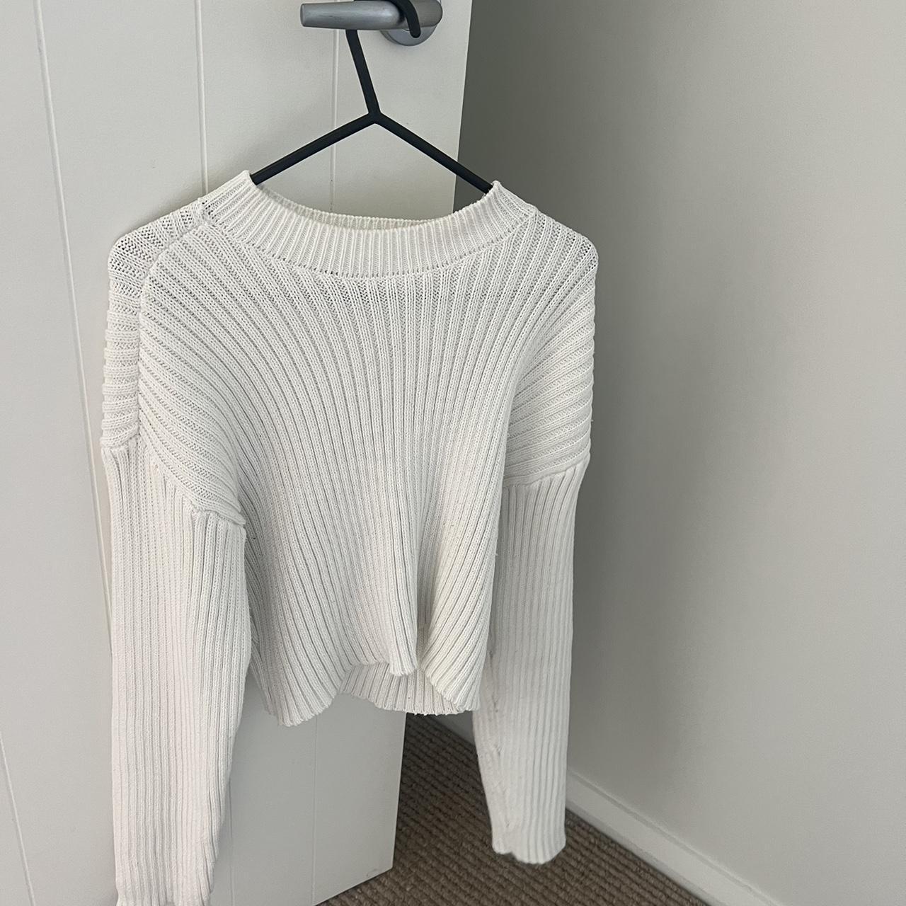 White knitted jumper - cropped jumper - good... - Depop