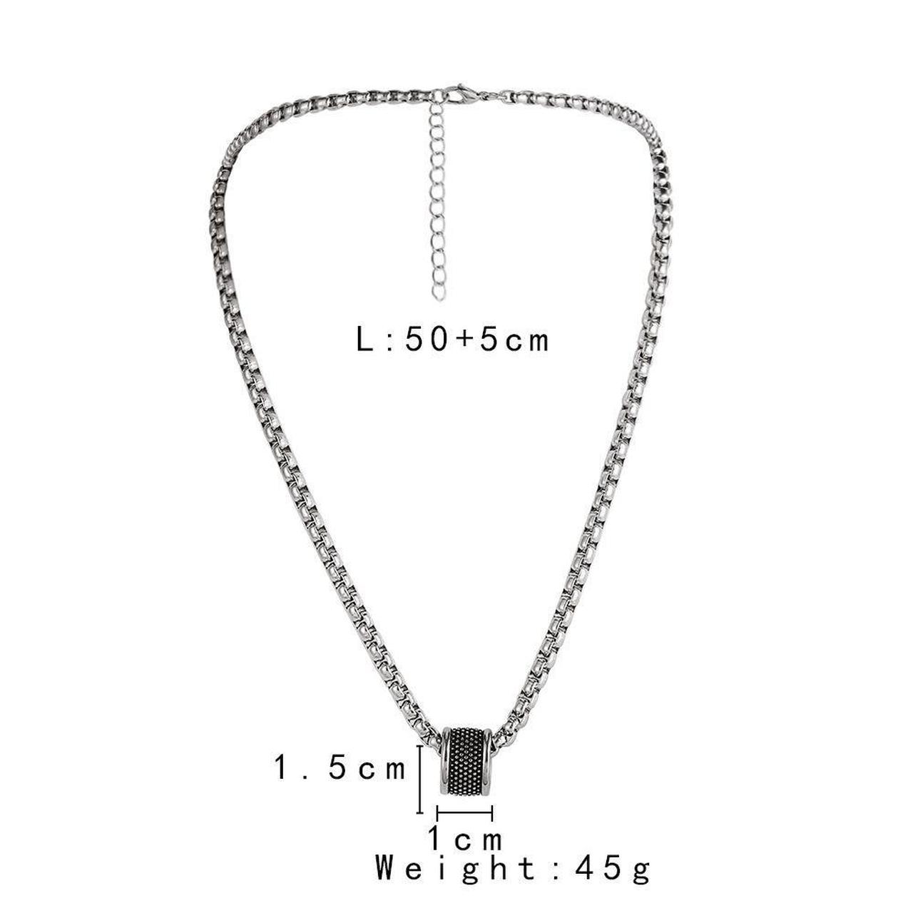 Stainless steel thick rope chain with black ring - Depop