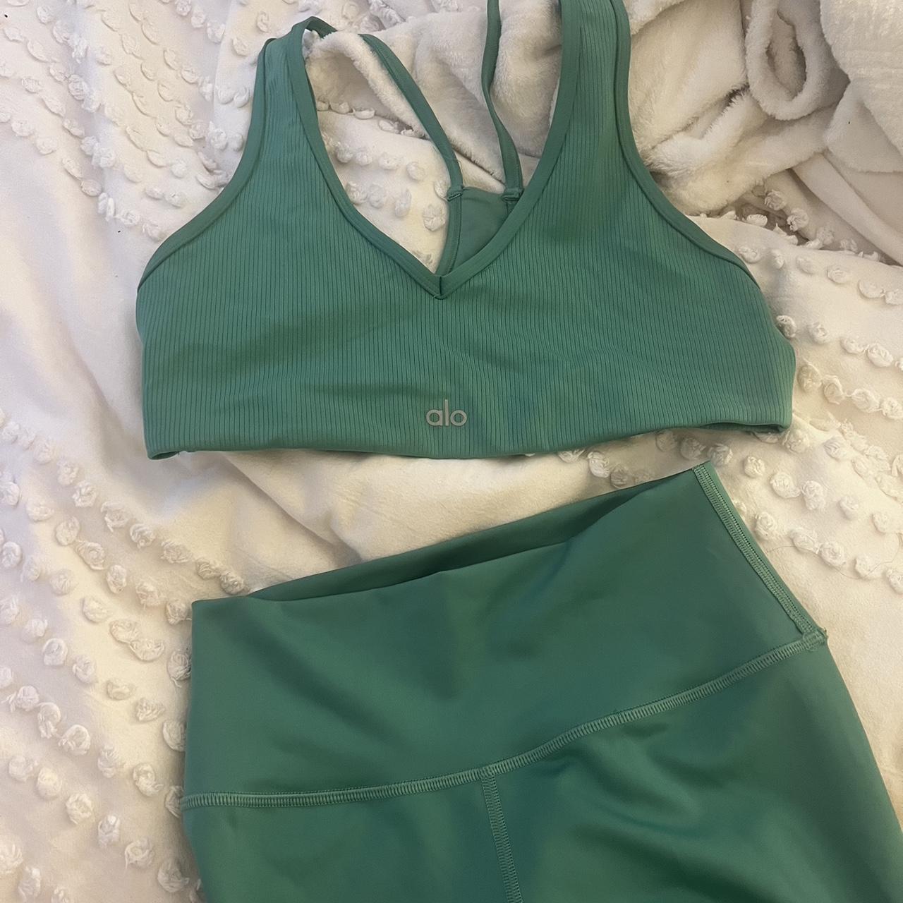 Green alo set- leggings and bra together! Size... - Depop