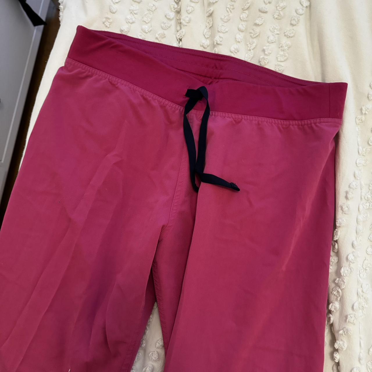 Medium figs Livingston, limited edition pink color,... | Depop