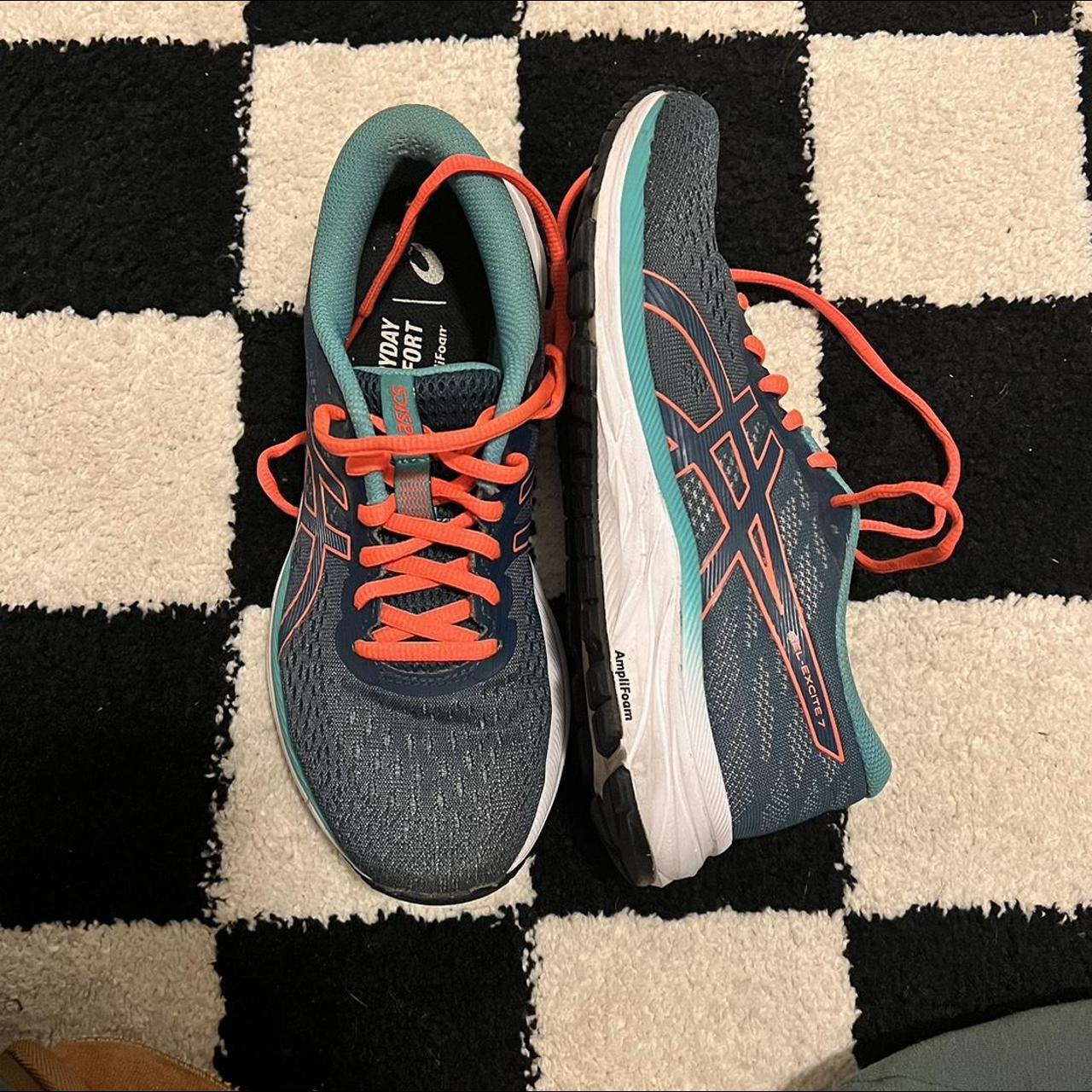 ASICS Women's Blue and Orange Trainers | Depop