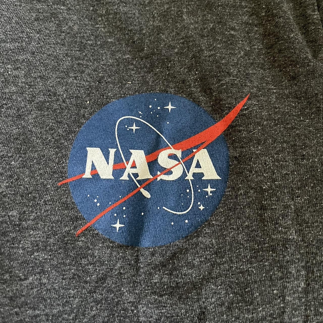fifth sun gray nasa graphic tee 🩶 very cute and... - Depop