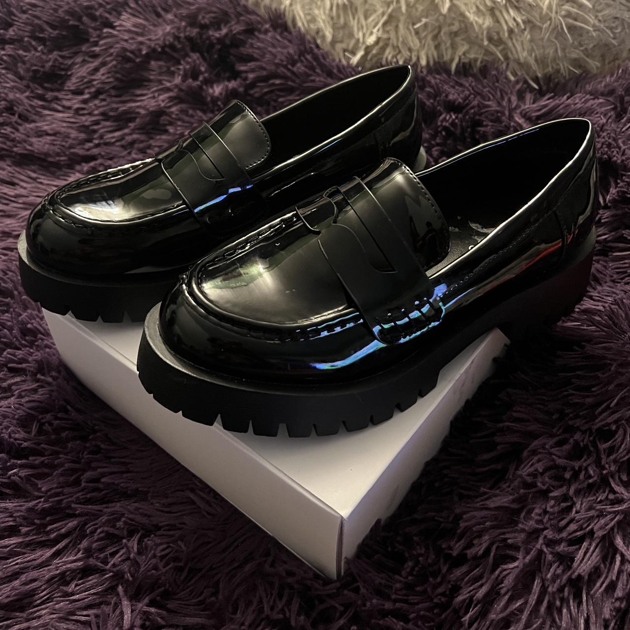 Women's Black Loafers | Depop
