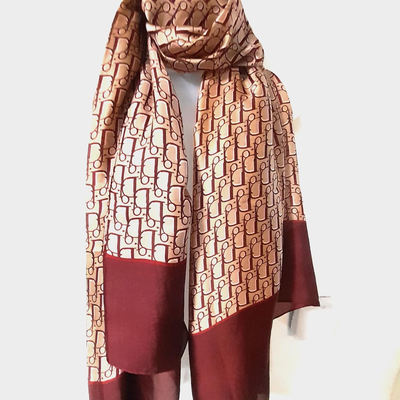 100% Silk Scarf. Dimension: 90x175cm. - Depop