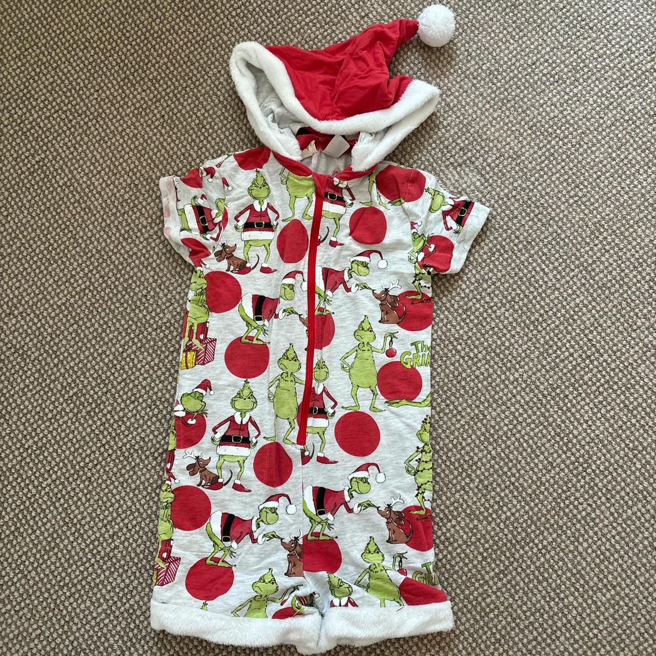 Peter Alexander kids grinch onesie from 2022 Jnr... - Depop