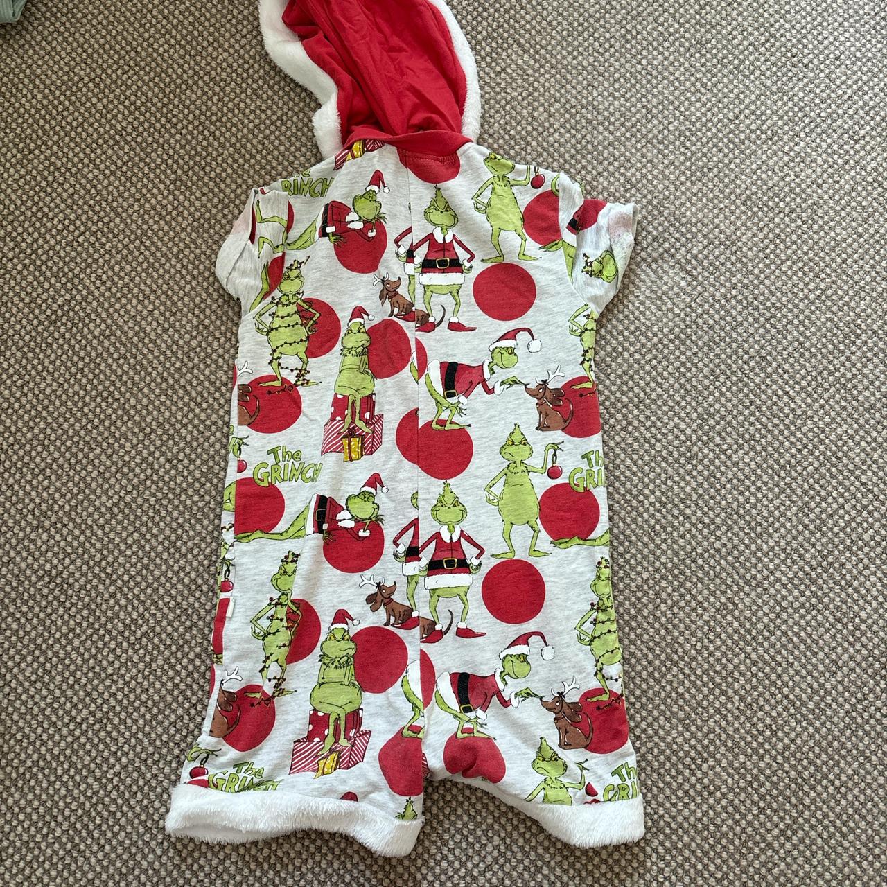 Peter Alexander kids grinch onesie from 2022 Jnr... - Depop