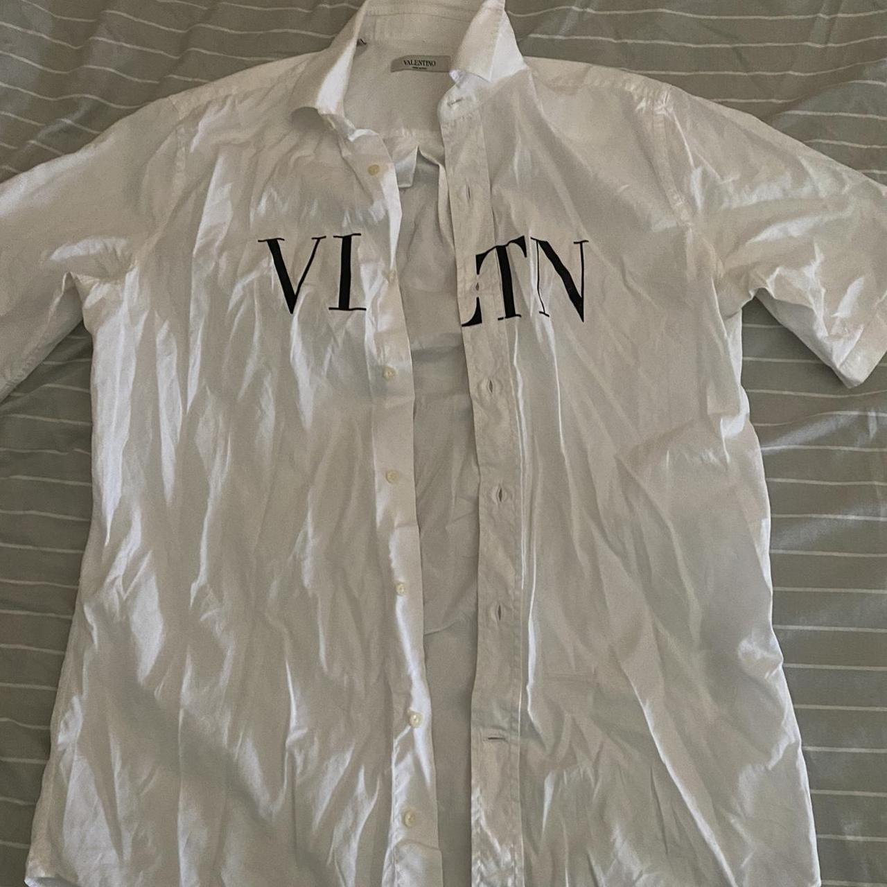 VLTN polo mint condition 9/10 worn twice small mens - Depop