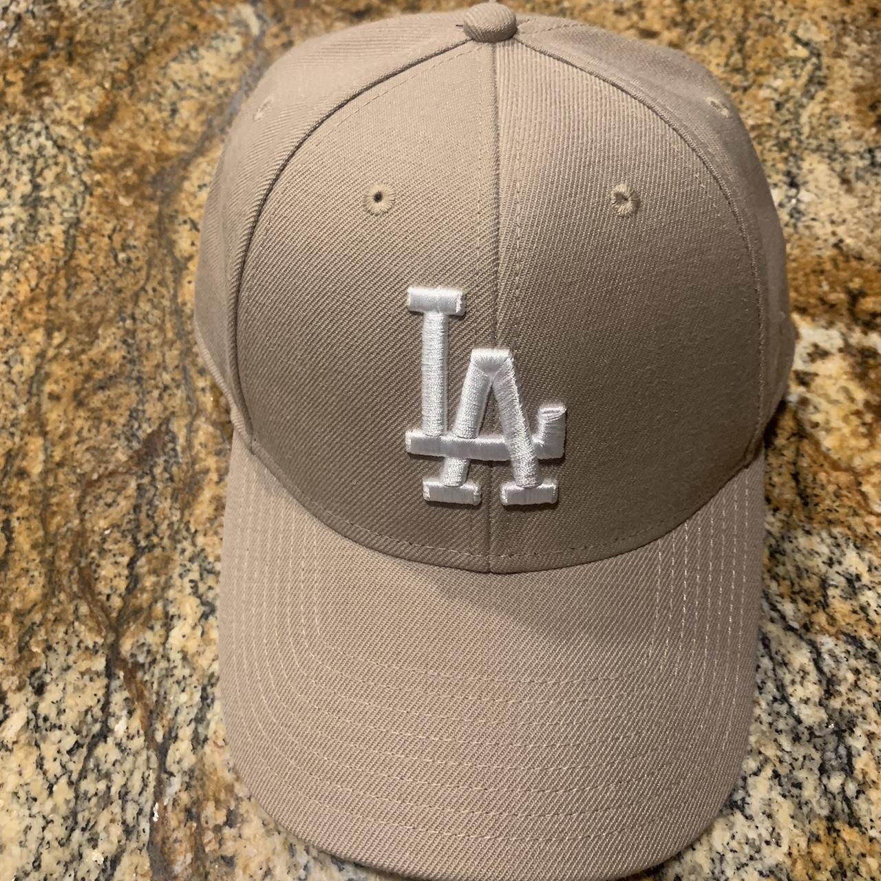 LA hat new! - Depop