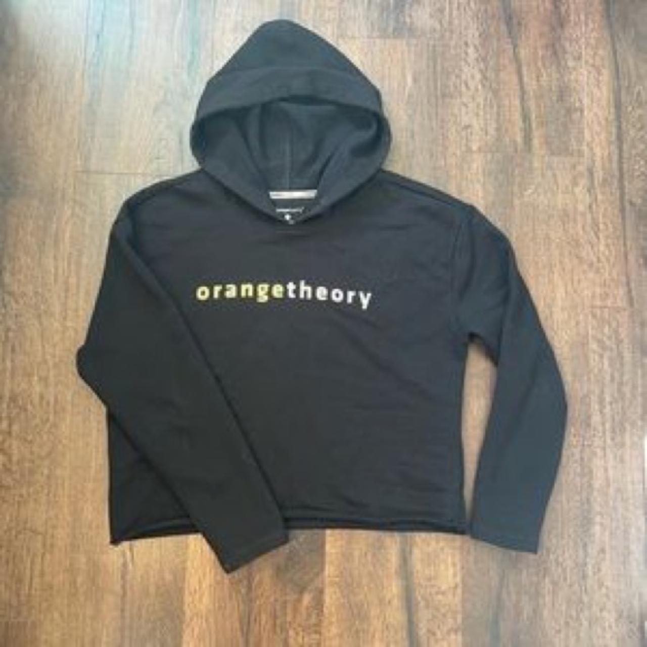 Orangetheory cropped hoodie. Worn once - Depop