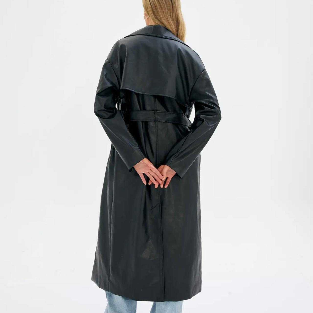 Glassons Women's Black Coat | Depop