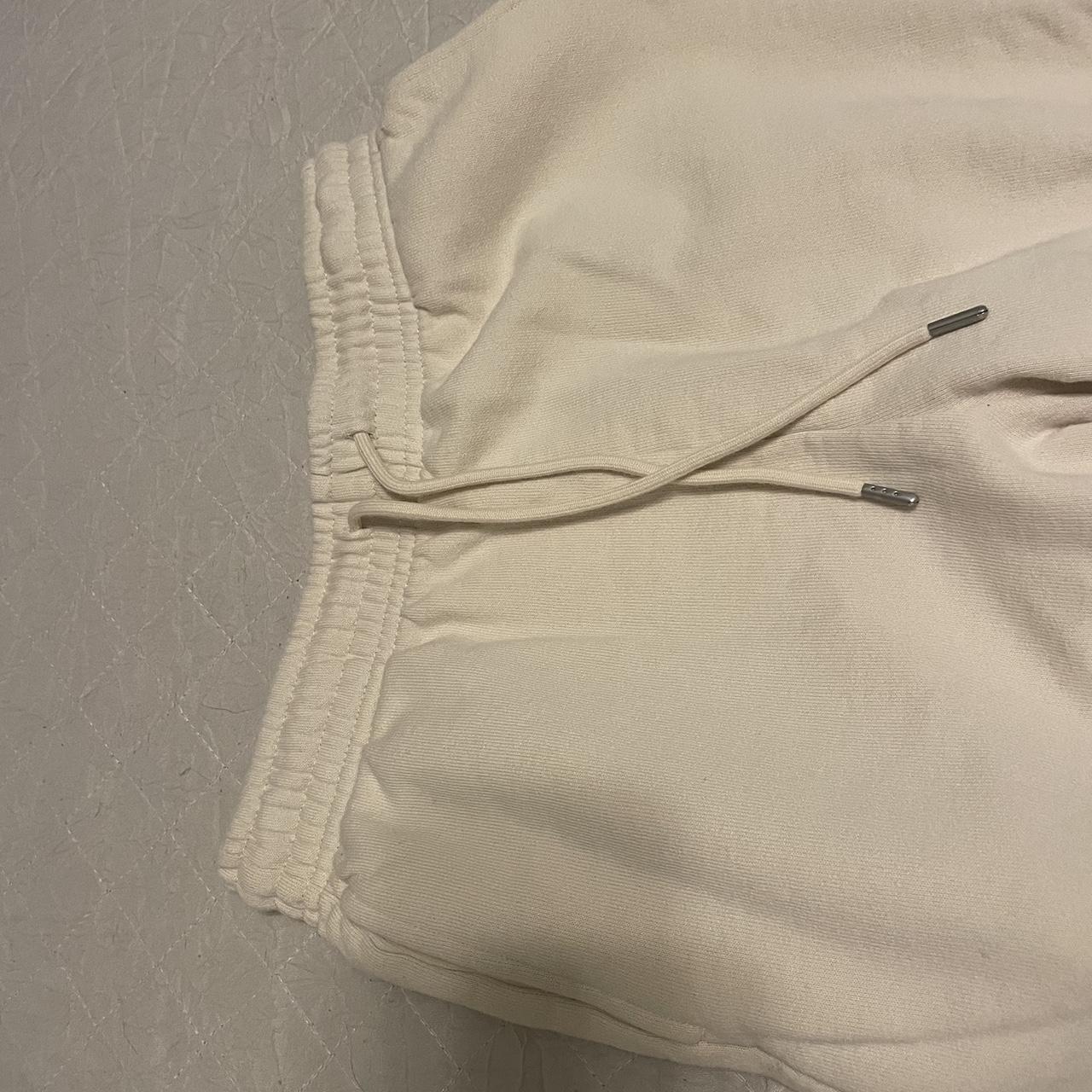 UNIQLO Women's Cream Joggers-tracksuits | Depop