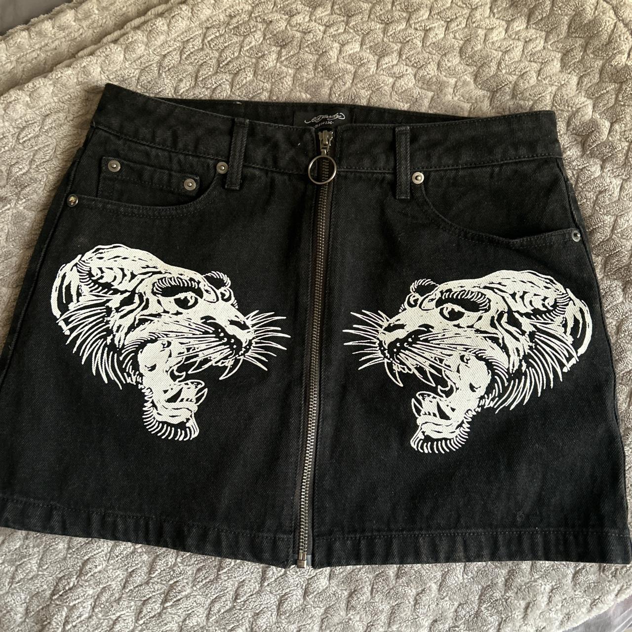 Never worn size medium Ed Hardy skirt #edhardy... - Depop