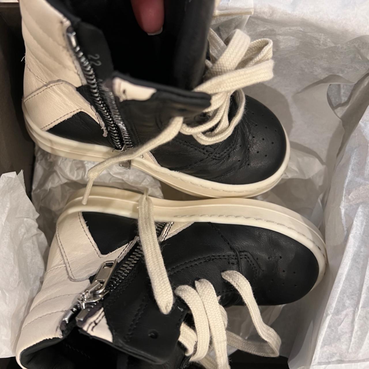 Toddler Geobaby Rick Owen’s, worn twice. US 6C/SZ22 - Depop