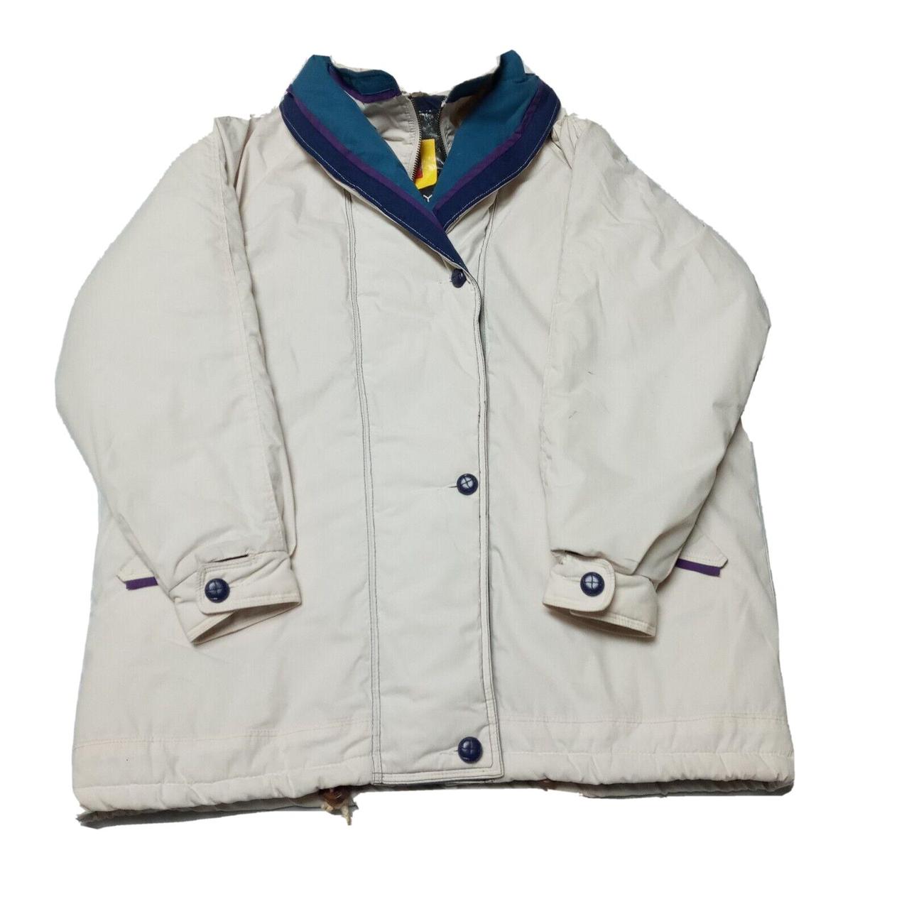 Women's Ski Jacket • Women’s Size Medium Beige... - Depop