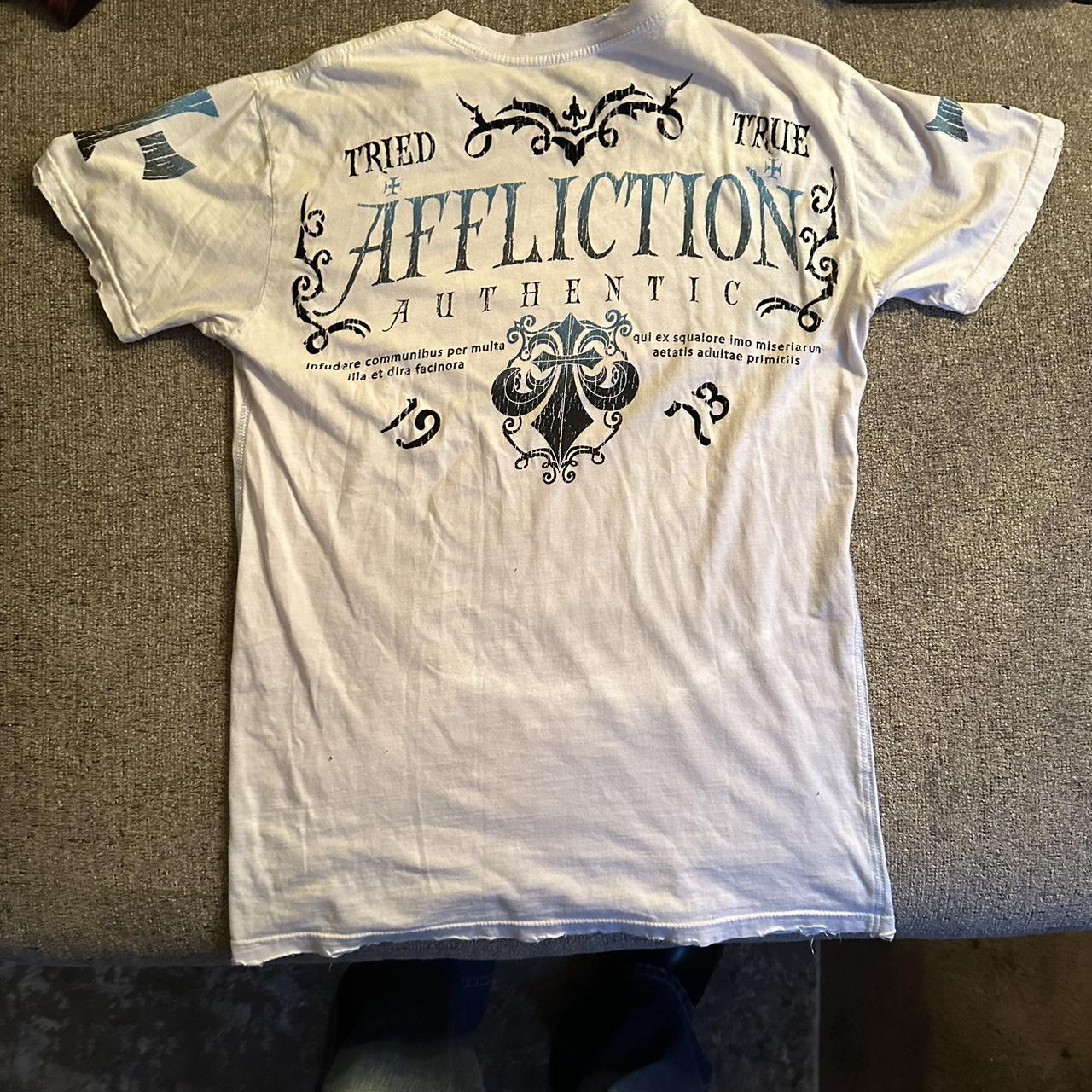 Affliction Men's White and Blue T-shirt | Depop