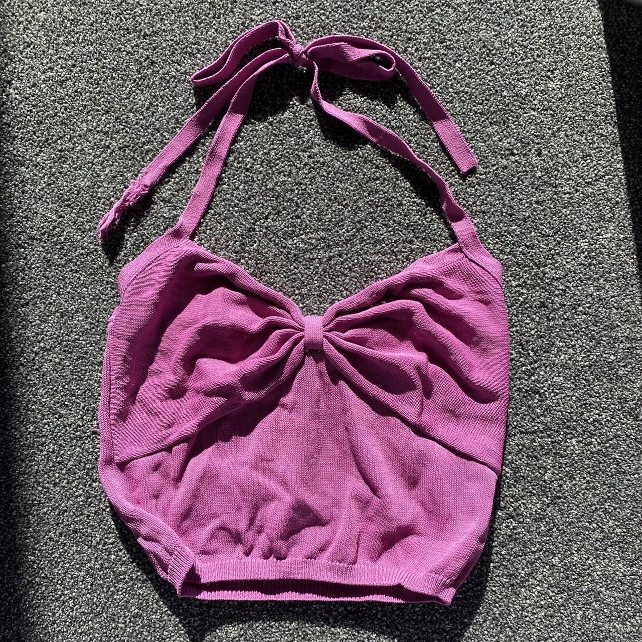 Glassons halter neck top Size: Small Some fraying on... - Depop