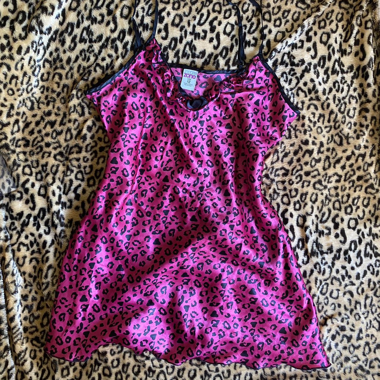 pink cheetah print dress brand-snooze zone -dog... - Depop