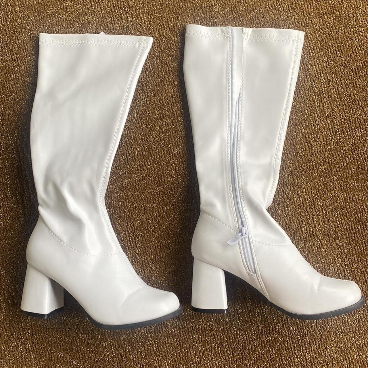 White leather Ellie high heel boots - Depop