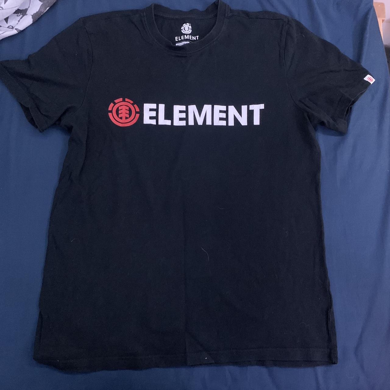 Element skateboarding t shirt Size small - Depop