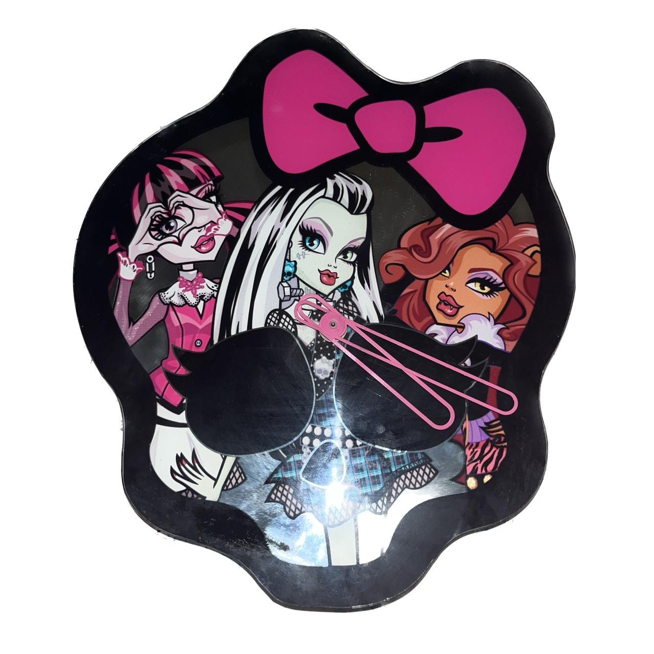 Monster High clock #MonsterHigh #Clock - Depop