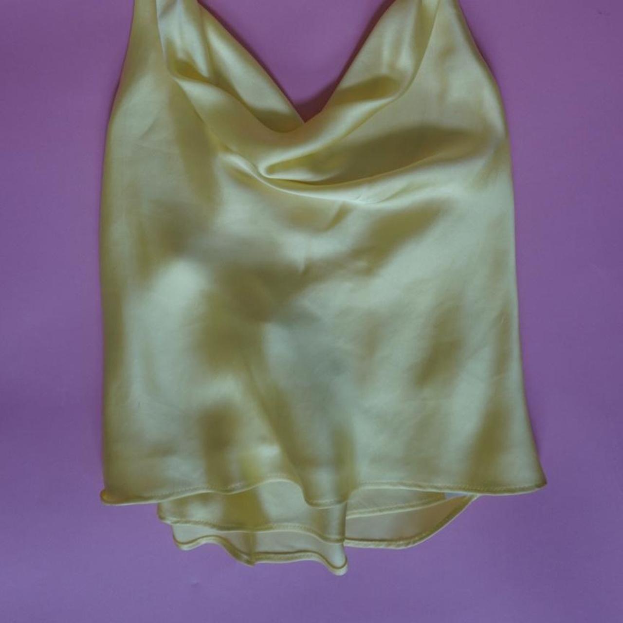 Zara Women's Yellow Vest | Depop