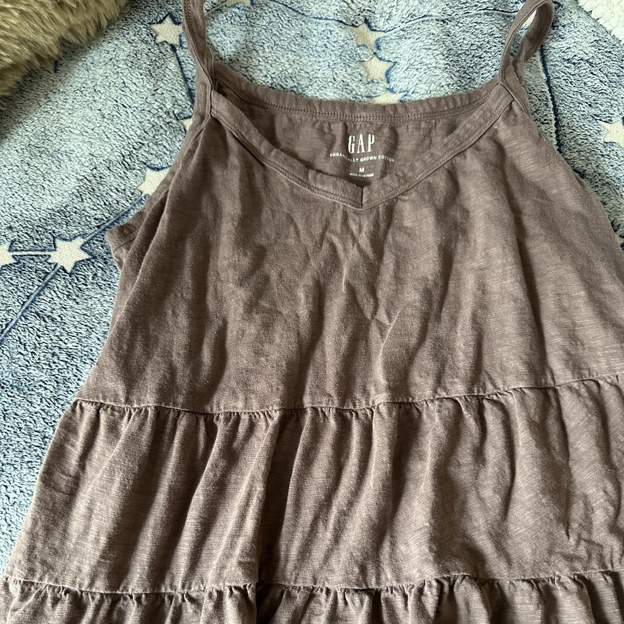 Earthy tank top Flowy~ Size medium No rips or stains - Depop