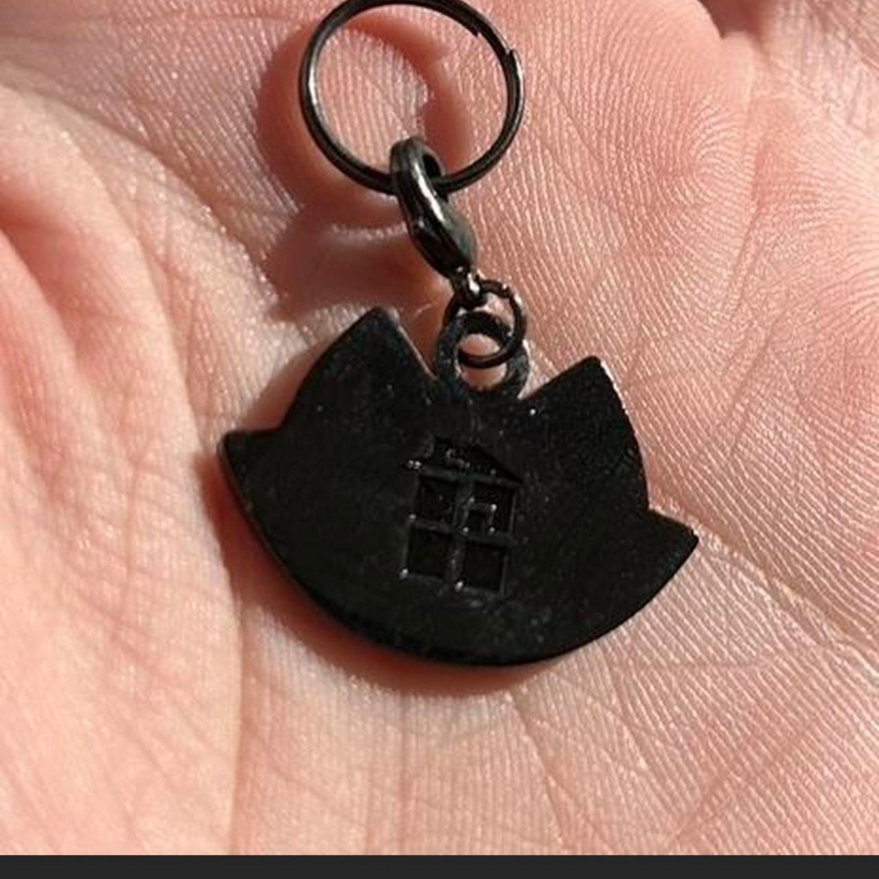 Homestuck Roxy Lalonde kitty keychain in... | Depop