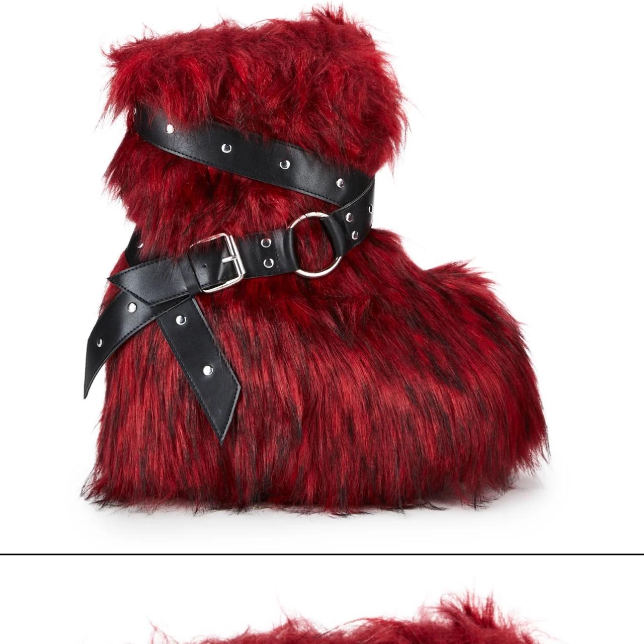 SEND REASONABLE OFFERS literally brand new club exx... - Depop