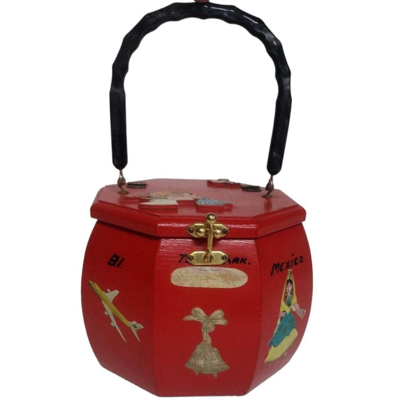 Vintage wood box purse Travel the World... - Depop