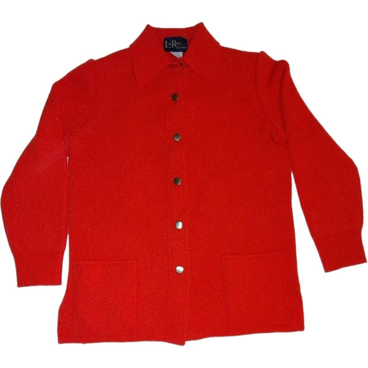 Vintage Women's Sweater. Size - Medium Chest - 20"... - Depop