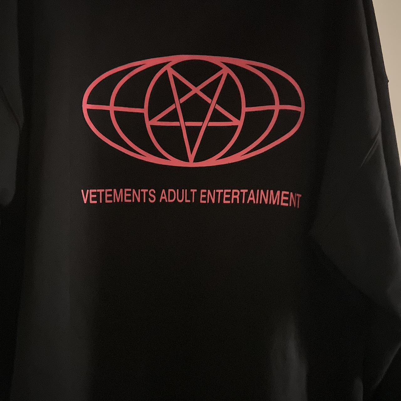 Vetements Men's Black and Red Hoodie | Depop