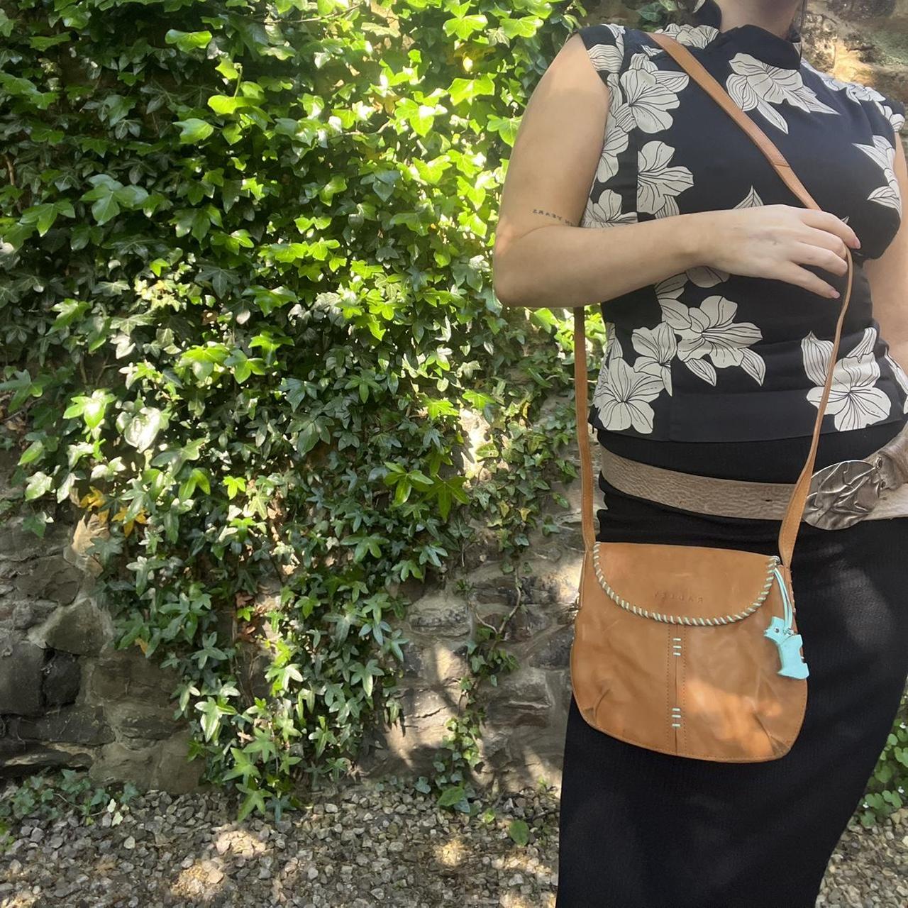 Vintage RADLEY Tan leather cross body bag. Small... - Depop