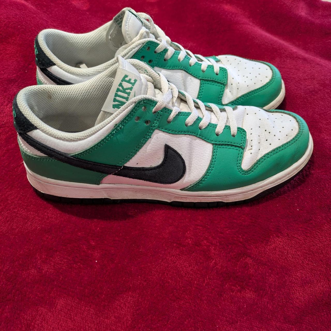 Green Nike dunks low trainers Size 7 Green A lot... | Depop