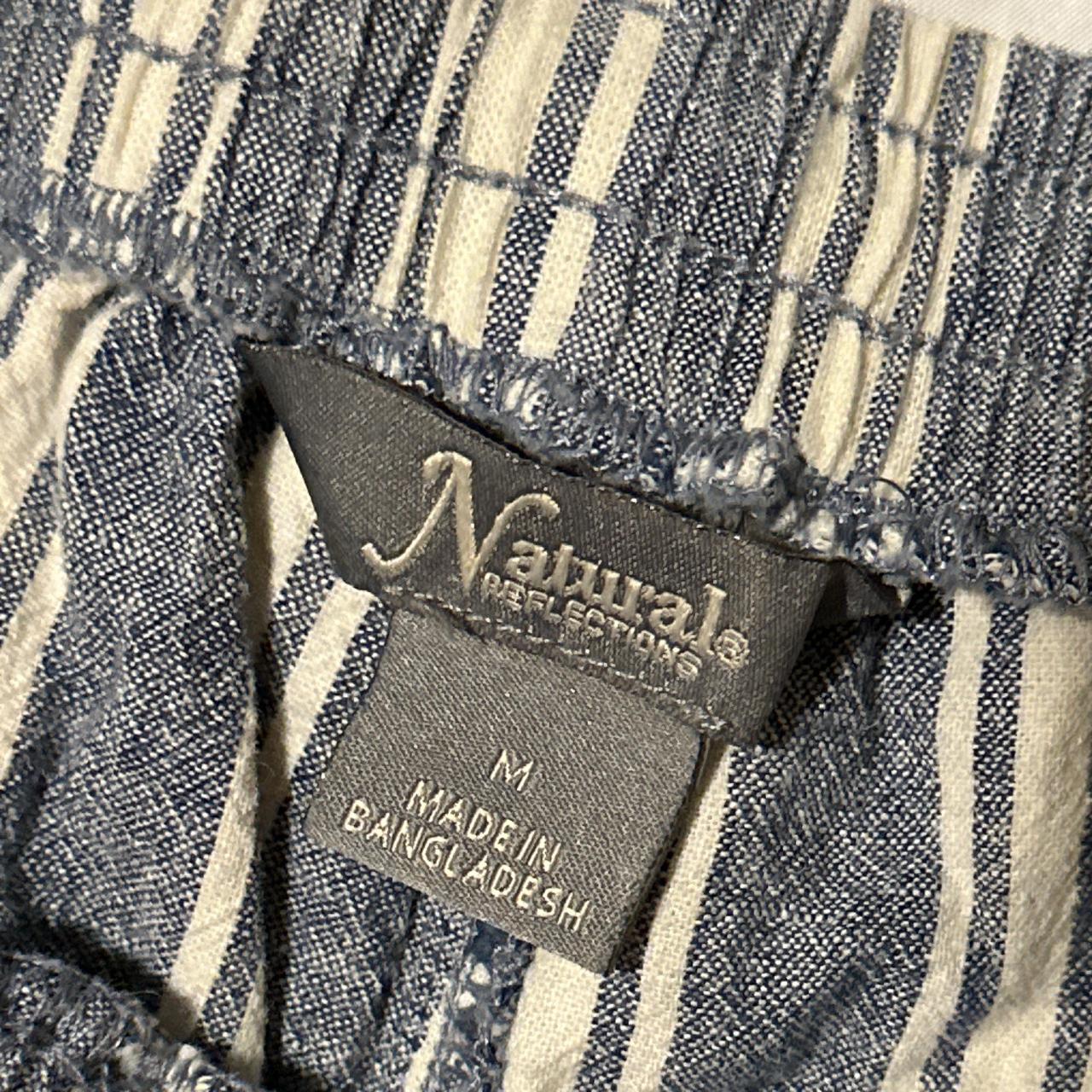 beachy striped shorts - Depop