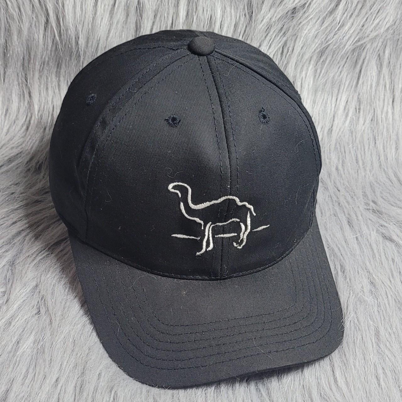 Vintage camel cap In great condition... - Depop