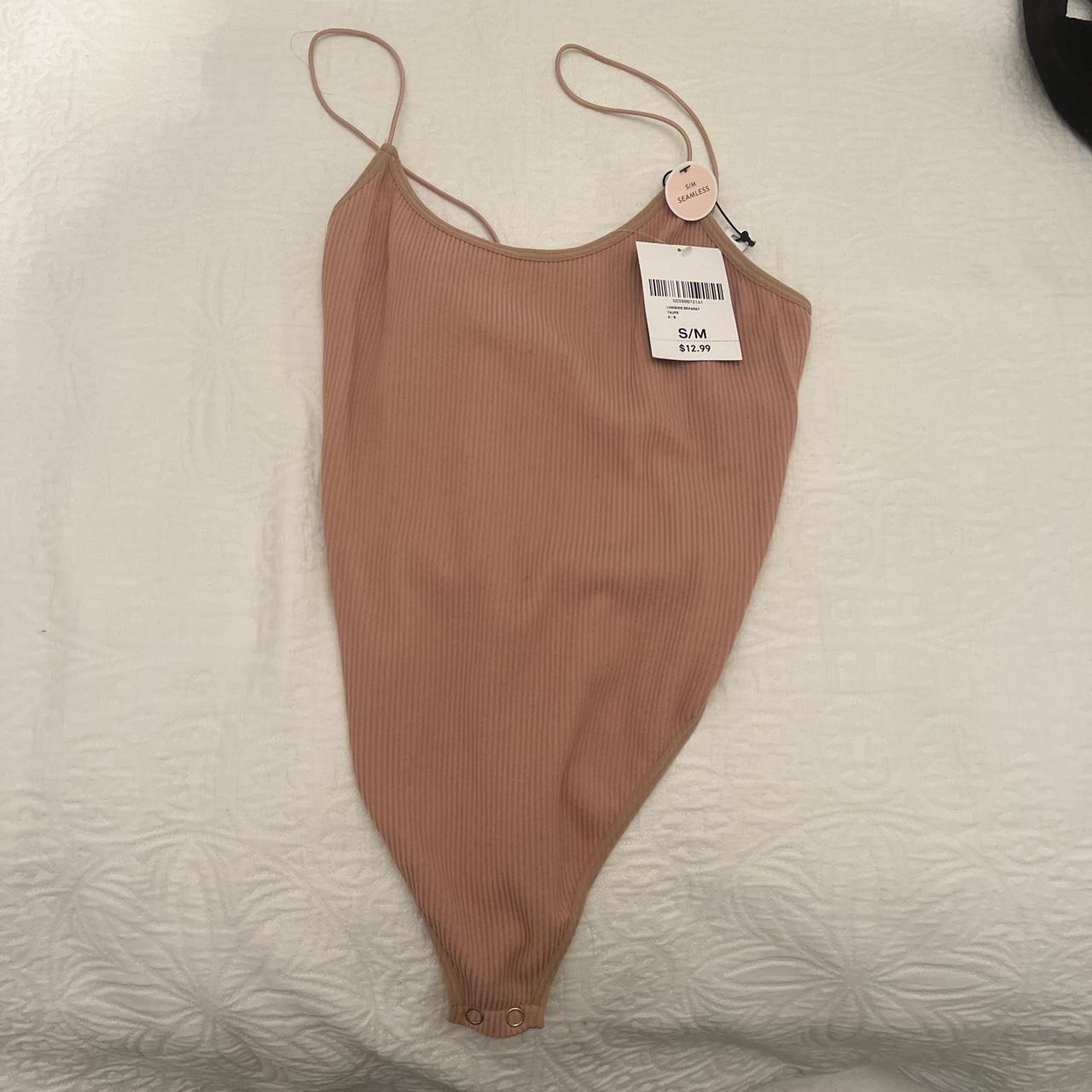 FOREVER 21 Seamless tan bodysuit Size : S/M NEVER... - Depop