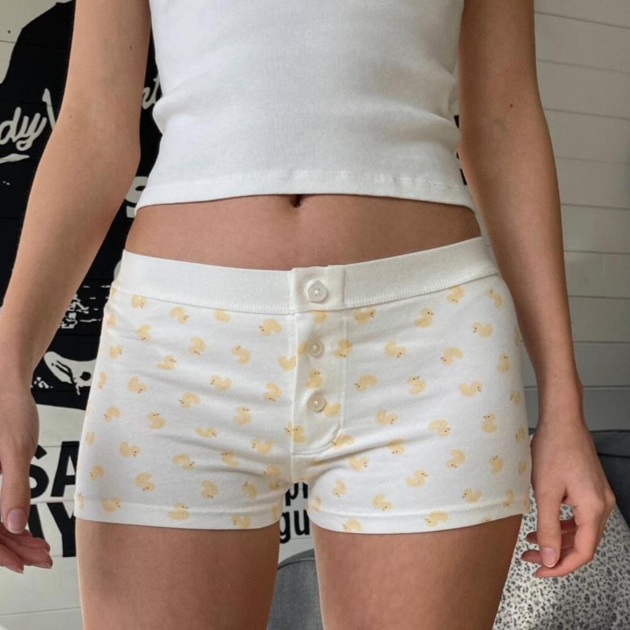 Brandy Melville duck boy shorts BNWT | Depop