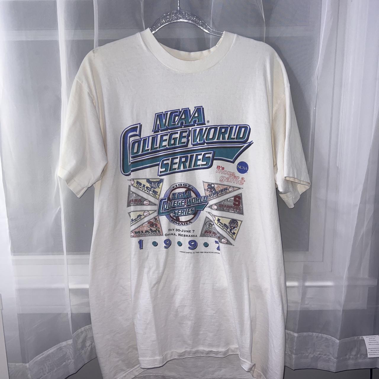 vintage NCAA college world series baseball tee XL - Depop