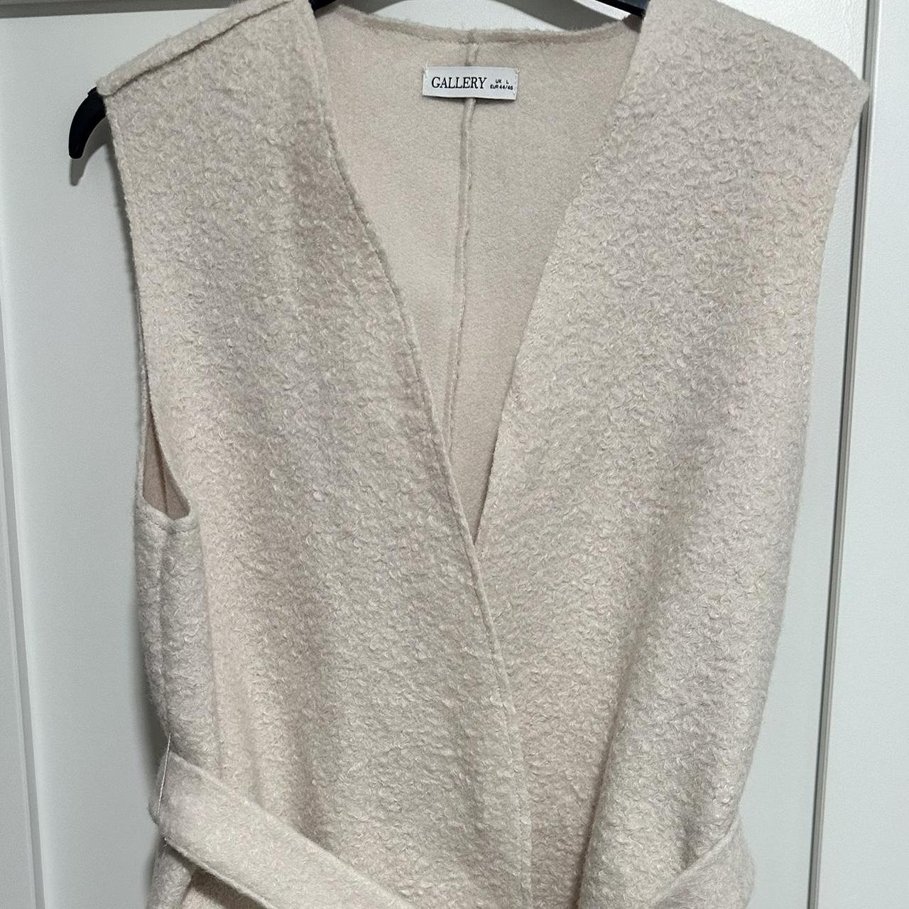 Dunnes Gallery Cream Sleeveless cardigan. Size L.... - Depop