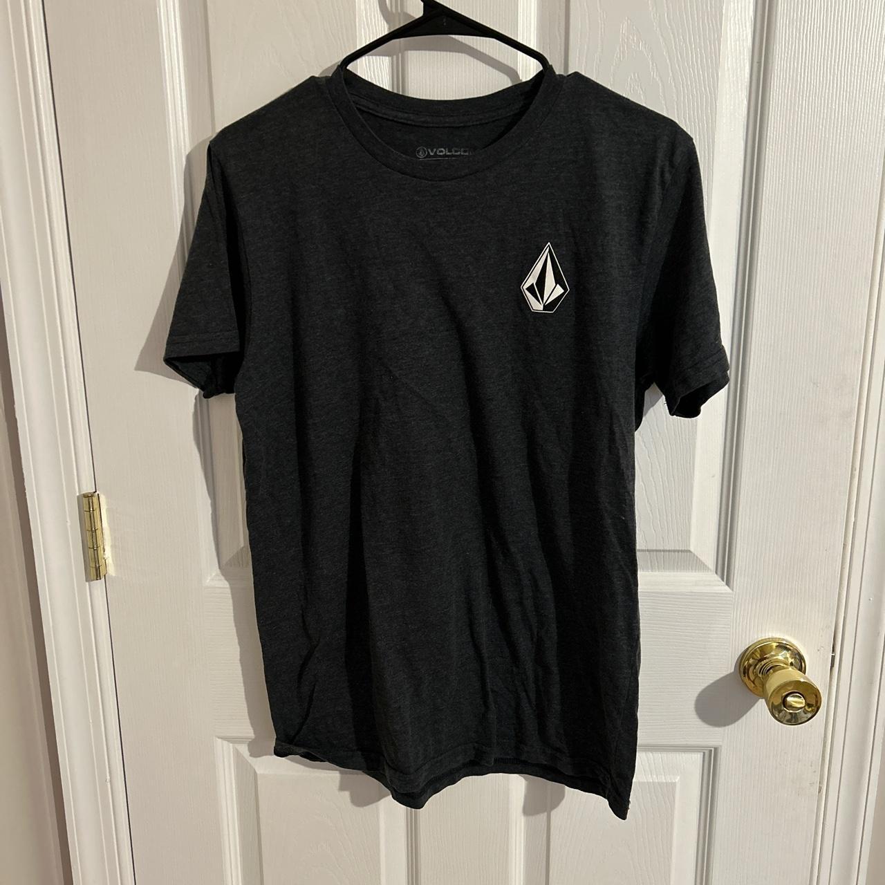 Volcom T-shirt Tag lightly worn - Depop